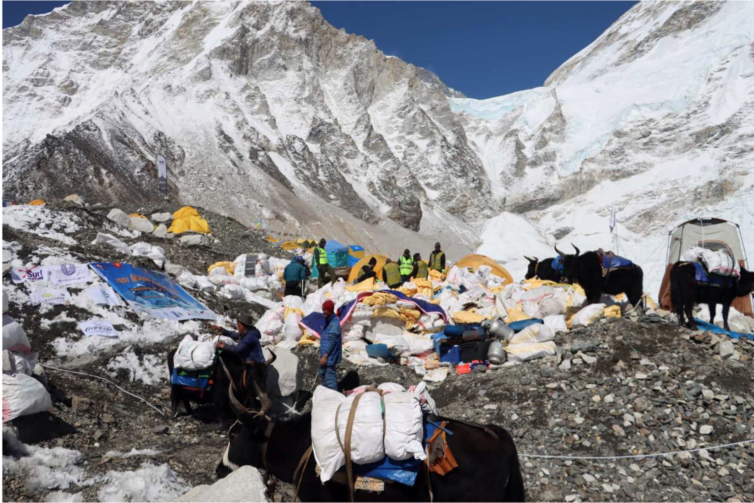 Nepal Army collects more than 35,000 kg of garbage from mountains ...