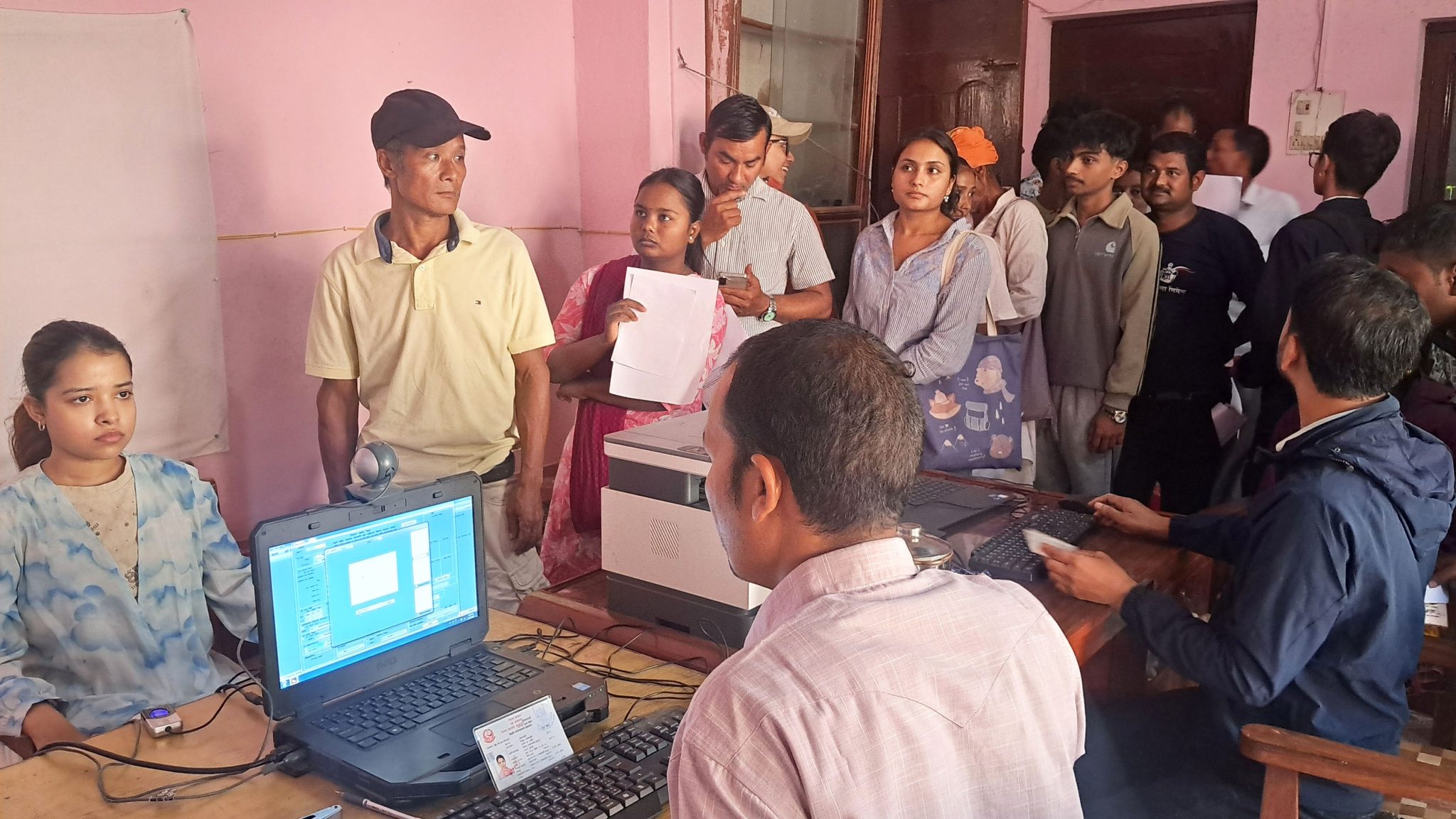 Women voters outnumber men in Tanahun district « Enewspolar